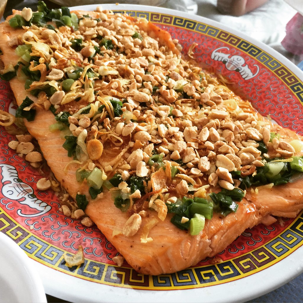 Oven Roasted Salmon Spring Roll Party – No Limit Cooking